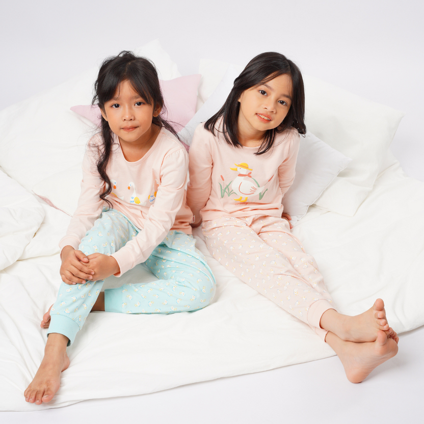 PONEY | Baby, toddler & Kids Clothing & Accessories – Poney Group